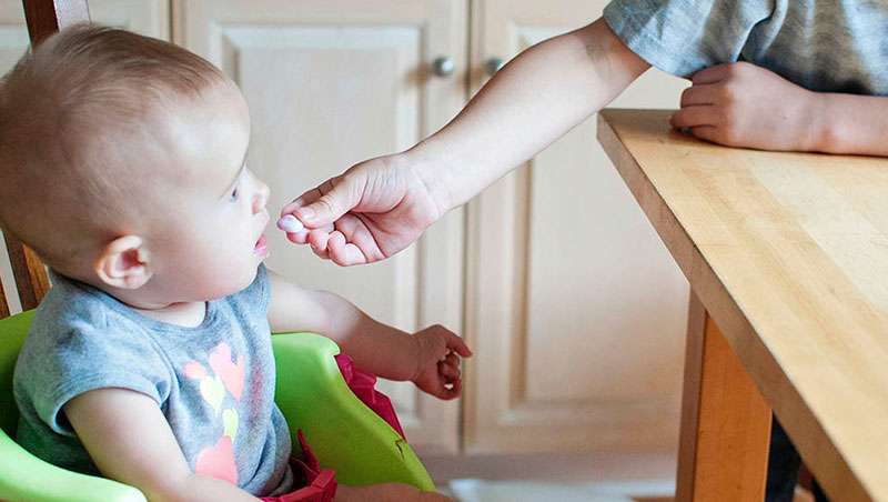 Qué es la disfagia infantil: síntomas y pautas a seguir